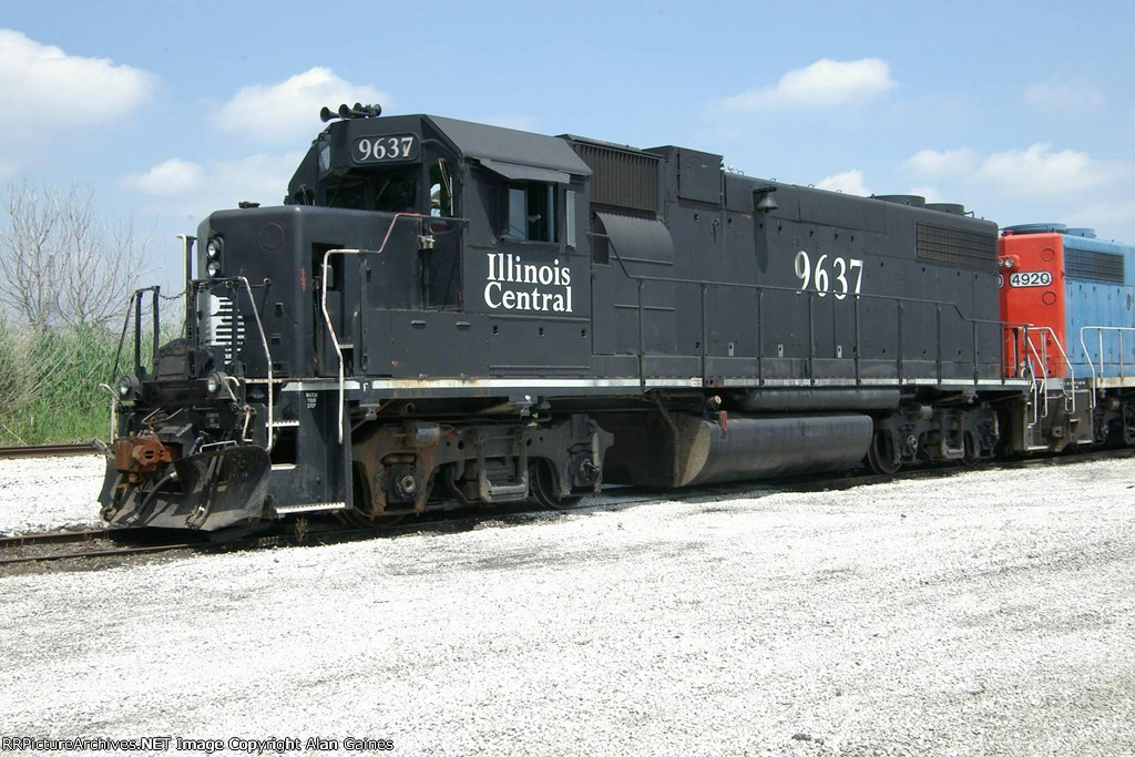 IC GP38-2 9637